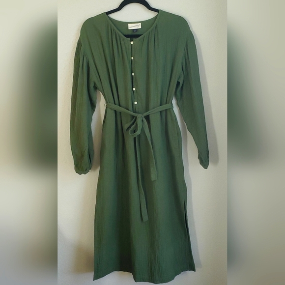 Universal Thread | Dresses | Universal Thread Olive Green Gauze Dress ...